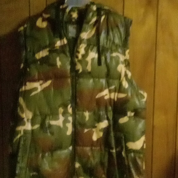 Pj Mark | Jackets & Coats | Pj Mark Camo Vest | Poshmark